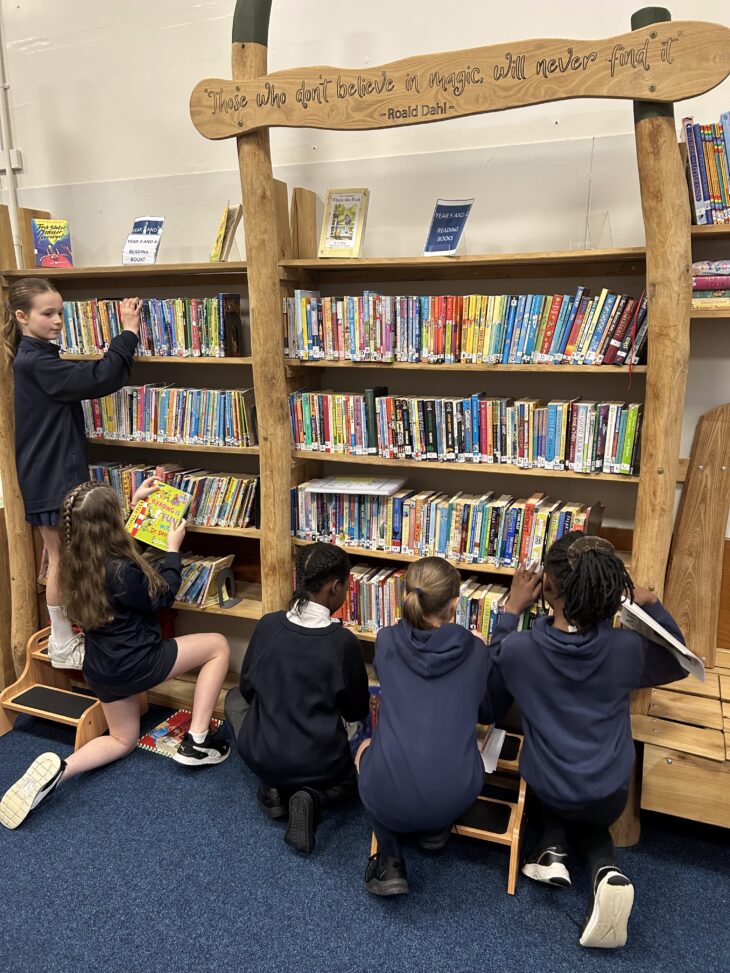 St Peters C of E Primary School | 🎅 “Festive Reading Magic: Our ...